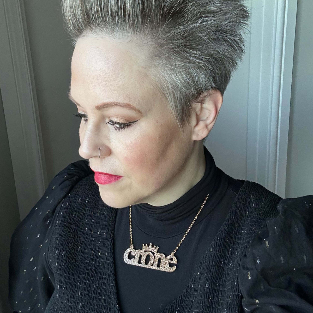 Strong designs for strong women – Wear and Resist